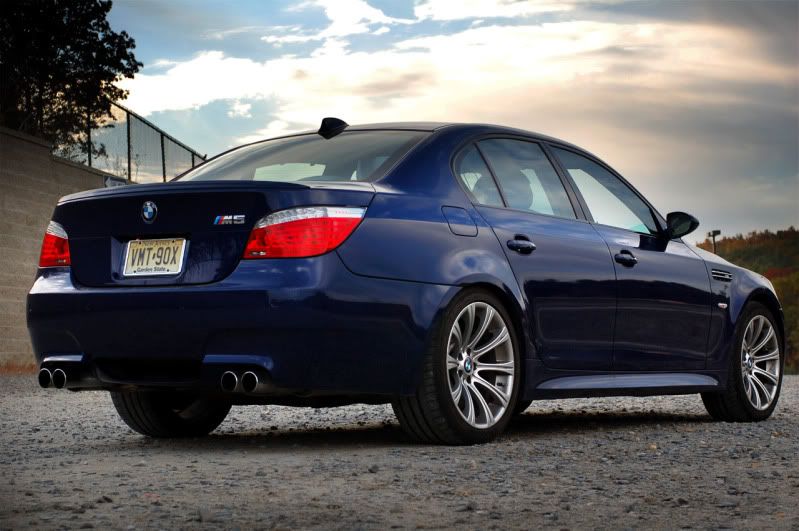 Kyosho's BMW E60 M5 in Interlagos Blue | DiecastXchange Forum