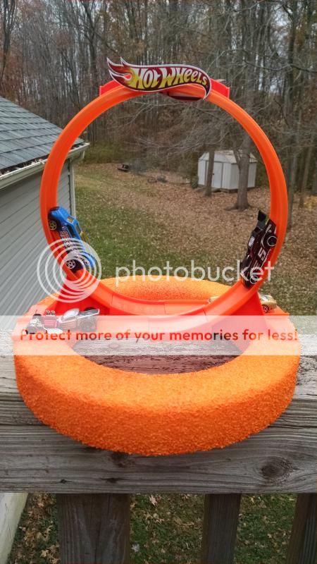 For a special tree - Hot Wheels Customs - Mattel Creations