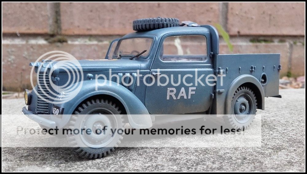 Tamiya 1/35 British RAF light utility car "Tilly" - Ready for ...