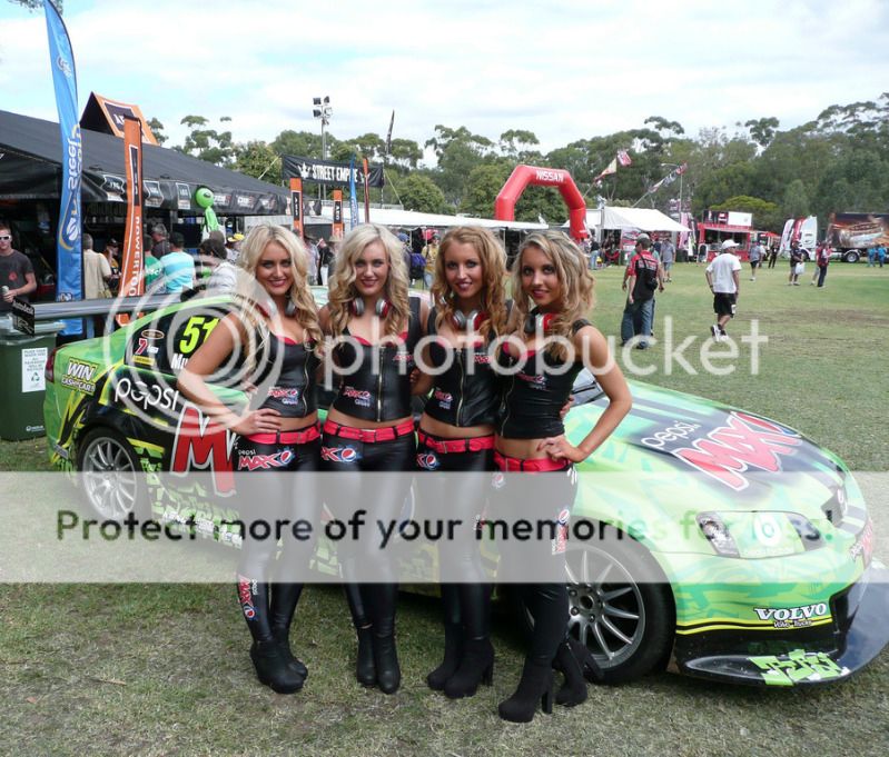 2012 Grid Girls - Clipsal 500
