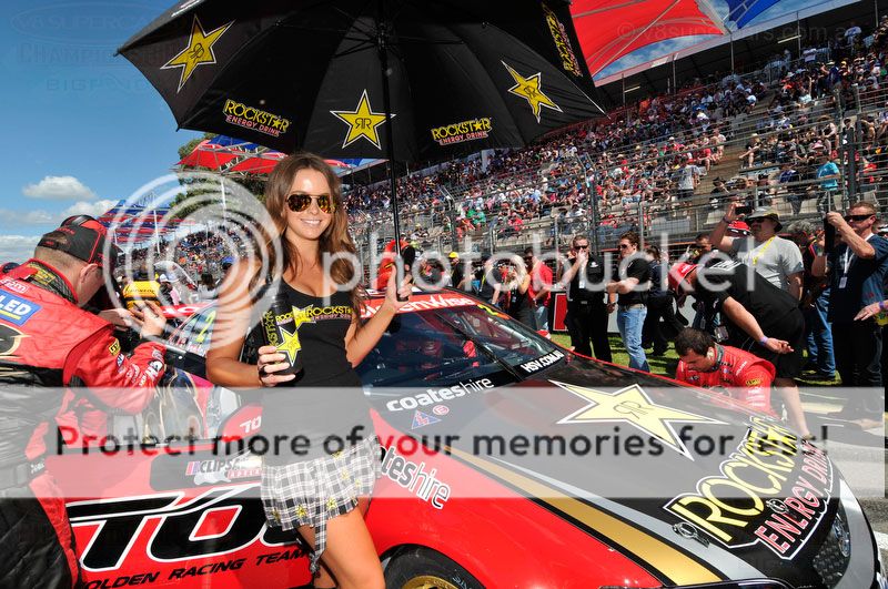 2012 Grid Girls - Clipsal 500 - Page 2
