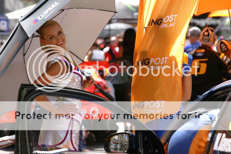 2012 Grid Girls - Clipsal 500 - Page 2