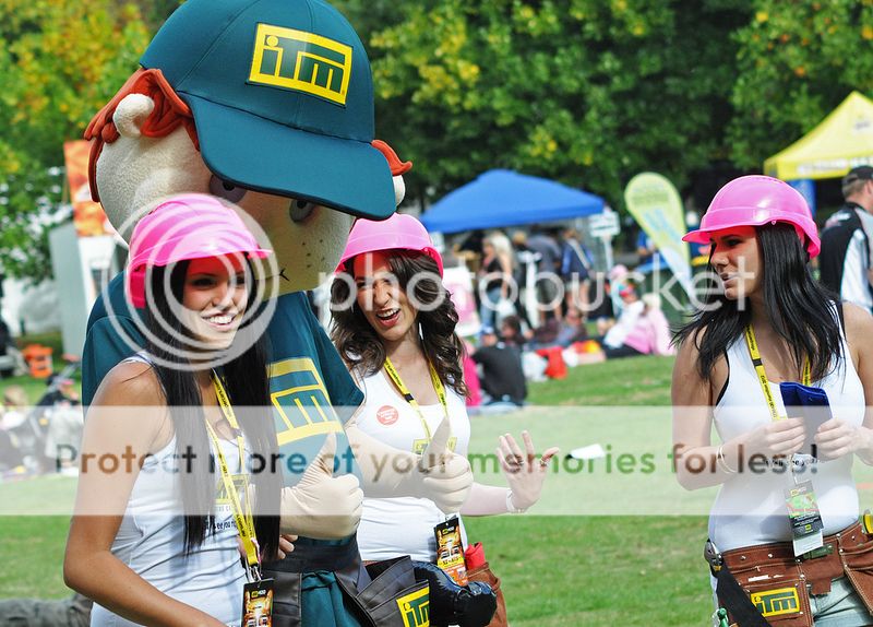 2012 Grid Girls - New Zealand ITM400