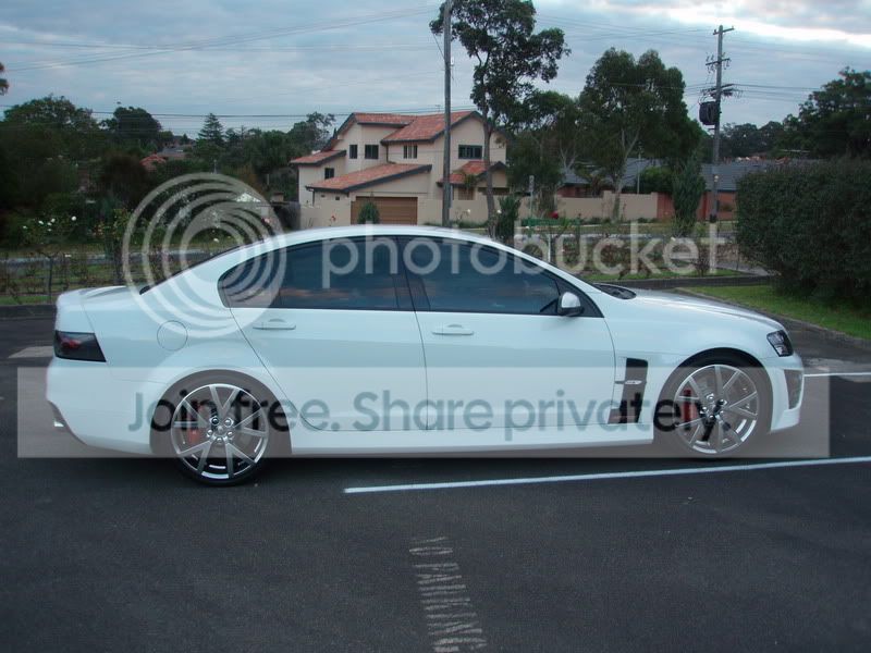 Pics--VE HSV (GTS to Senator look)