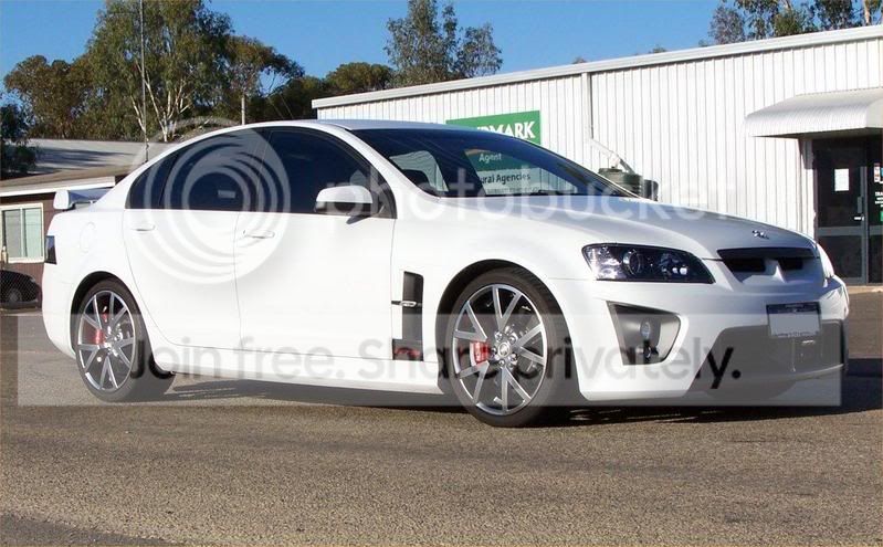 Pics--VE HSV (GTS to Senator look)
