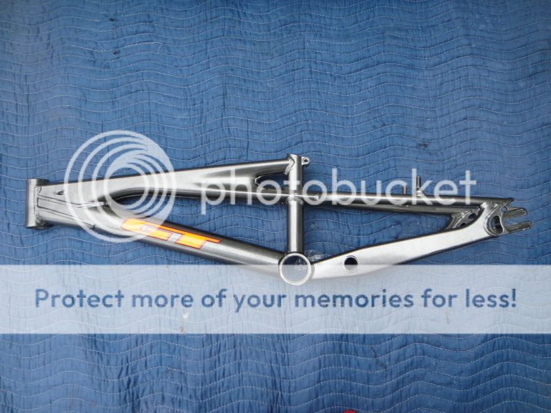 BMXmuseum.com For Sale / GT Ultra Box 1999 XXL frame