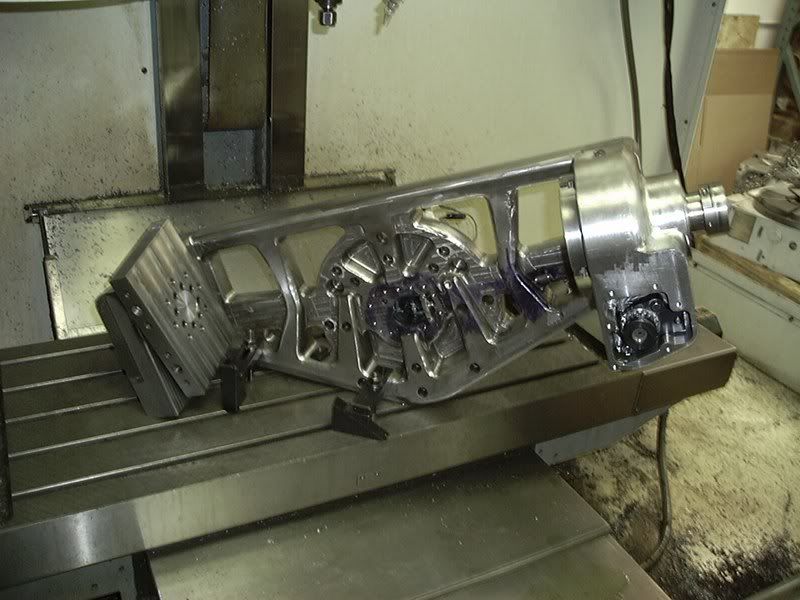 Anyone make a custom 4th and 5th axis?