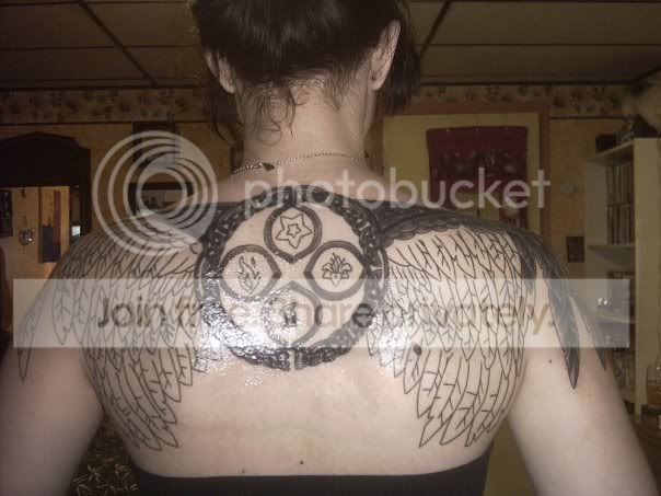 ModelMayhem.com - What is your tattoo?