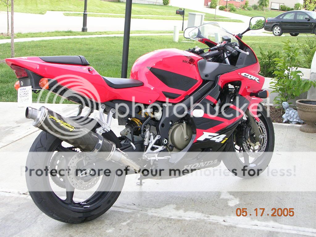 Thinking about selling my bike...01 red/black F4i | Sport Bikes