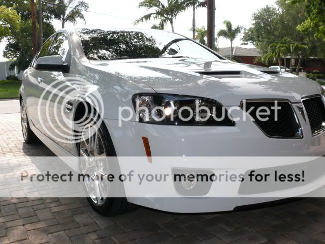 Black G8 GT to White G8 GXP