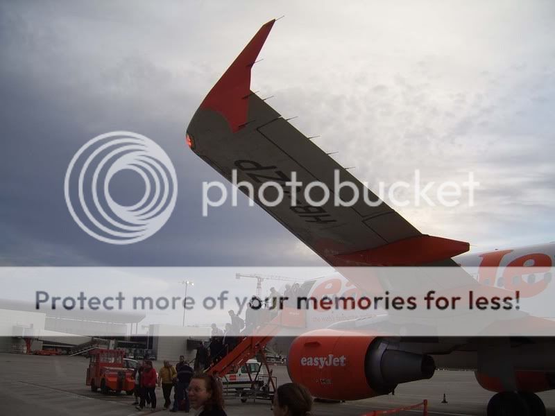 Basel- Alicante Return: EasyJet+ Ryanair (pics) - Airliners.net