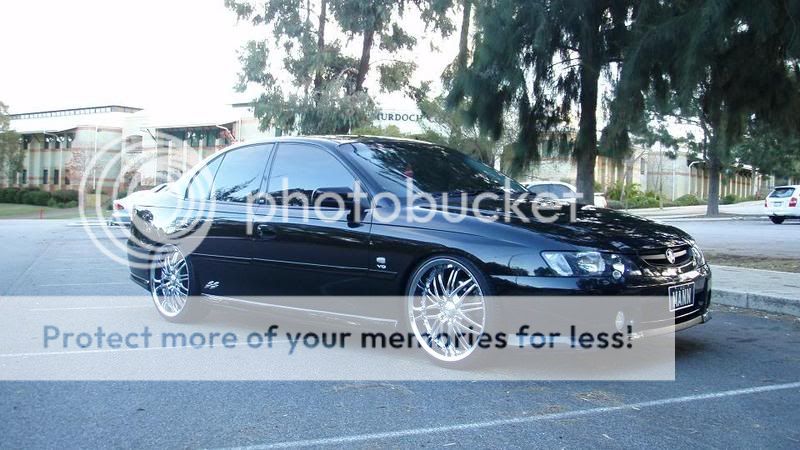 Black Vy Ss - Page 4