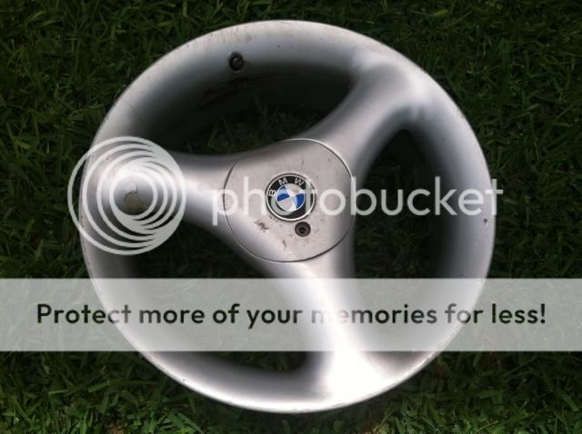 For Sale: 17" x 7.5" Antera Opera (Tri-Spoke) Wheels