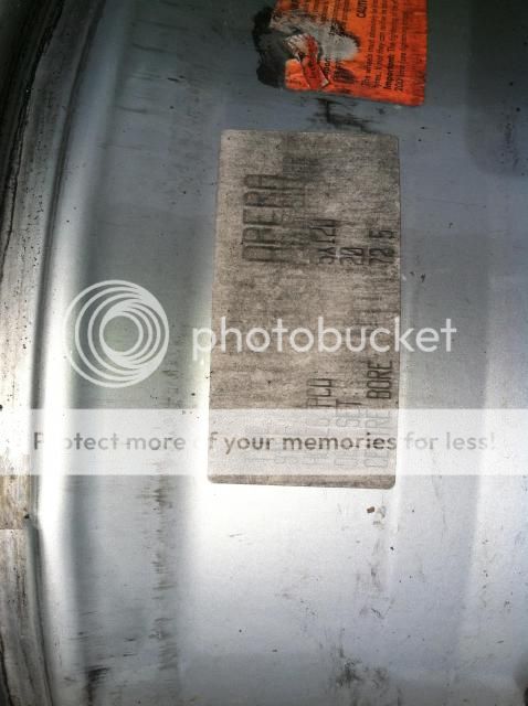 For Sale: 17" x 7.5" Antera Opera (Tri-Spoke) Wheels