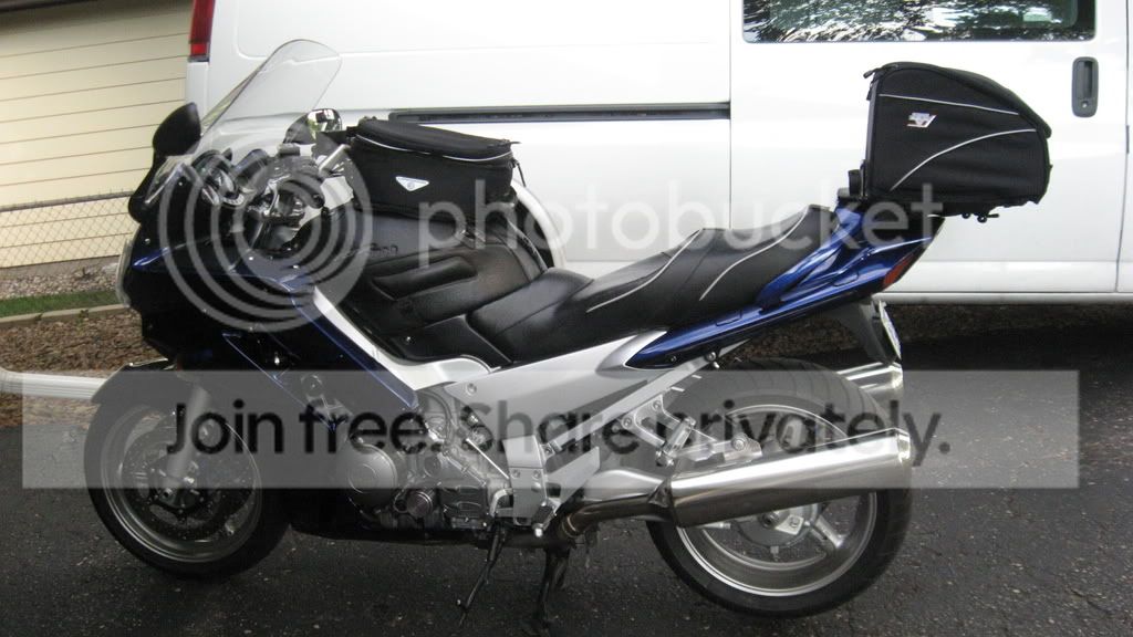 Cheap trunk setup | Yamaha FJR Motorcycle Forum